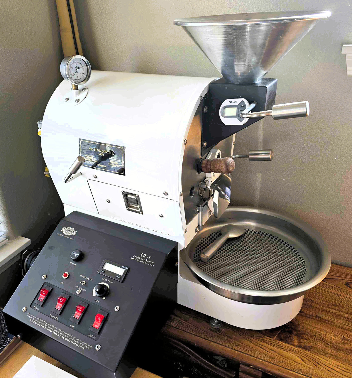 1 kg Diedrich IR1 Coffee Roaster - 2014 - Used — CoffeeTec