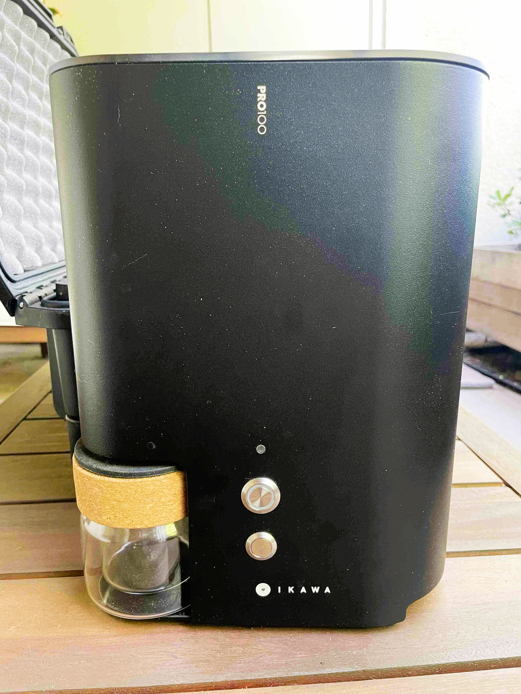 The Ikawa Pro 100 Sample Roaster 2022: Used — CoffeeTec