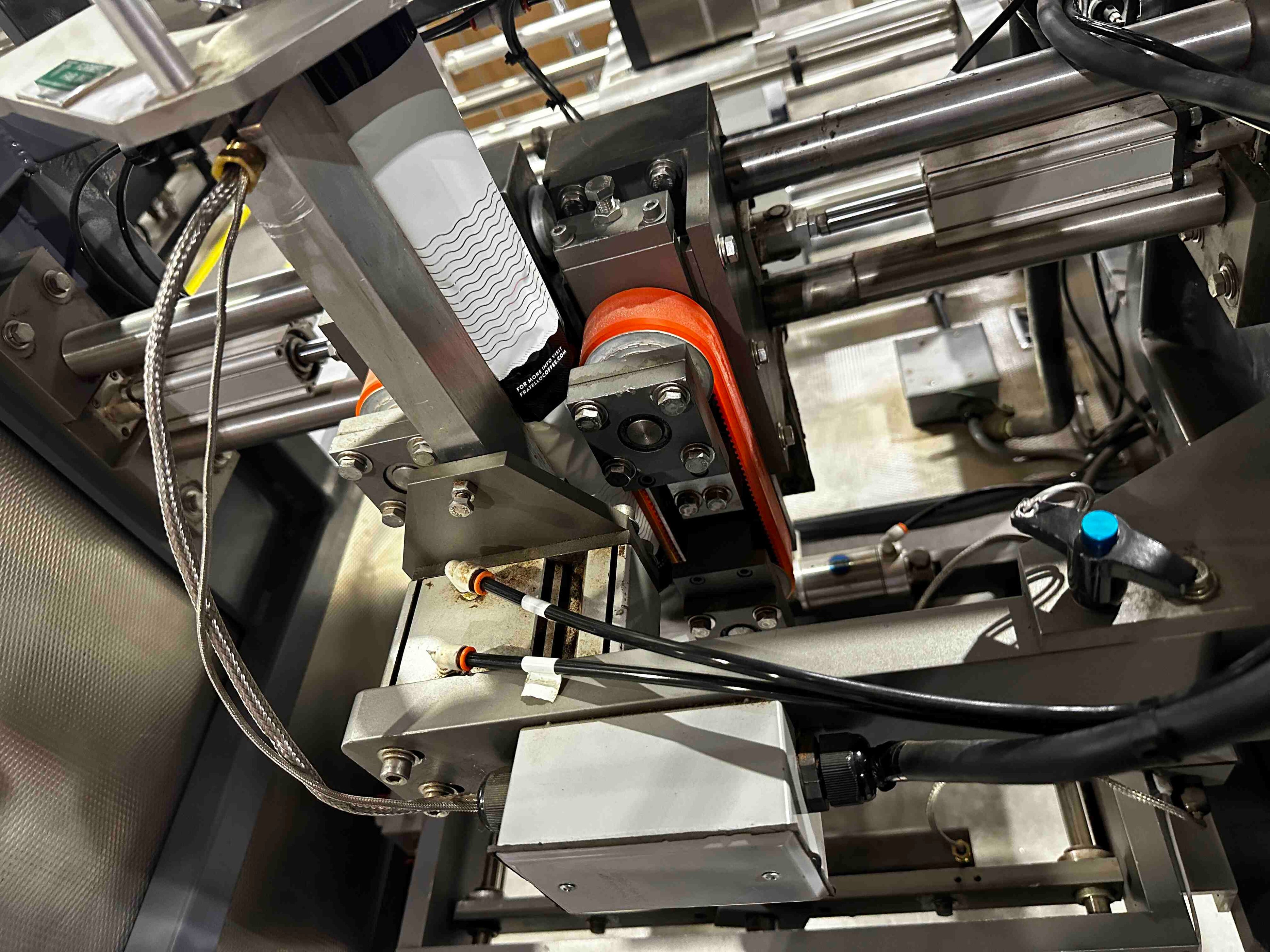 Mira-Pak Coffee Packaging Machine and DomiNoPrinter - Used — CoffeeTec