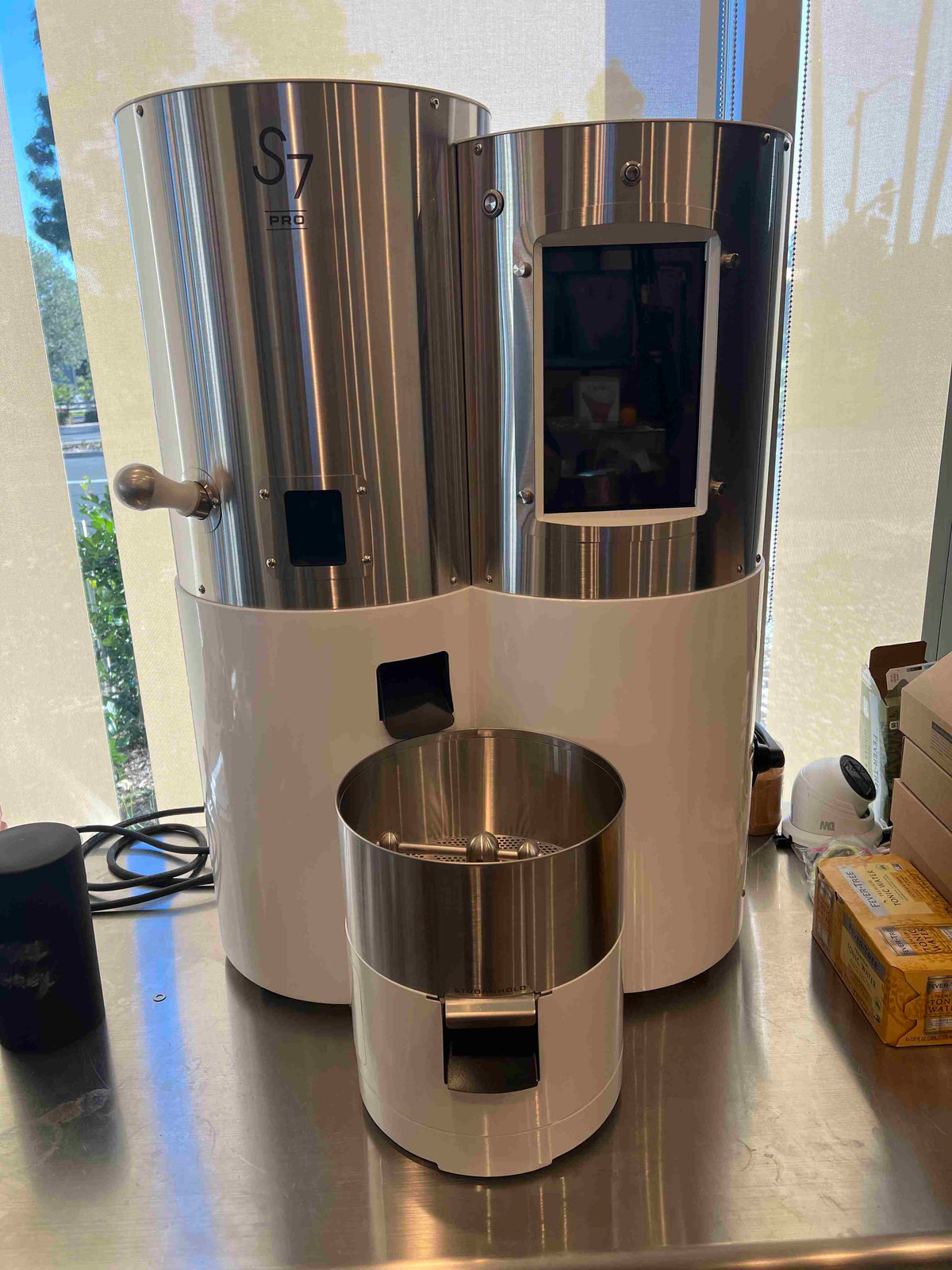 Stronghold S7 Pro Roaster 2022: Never Used — CoffeeTec